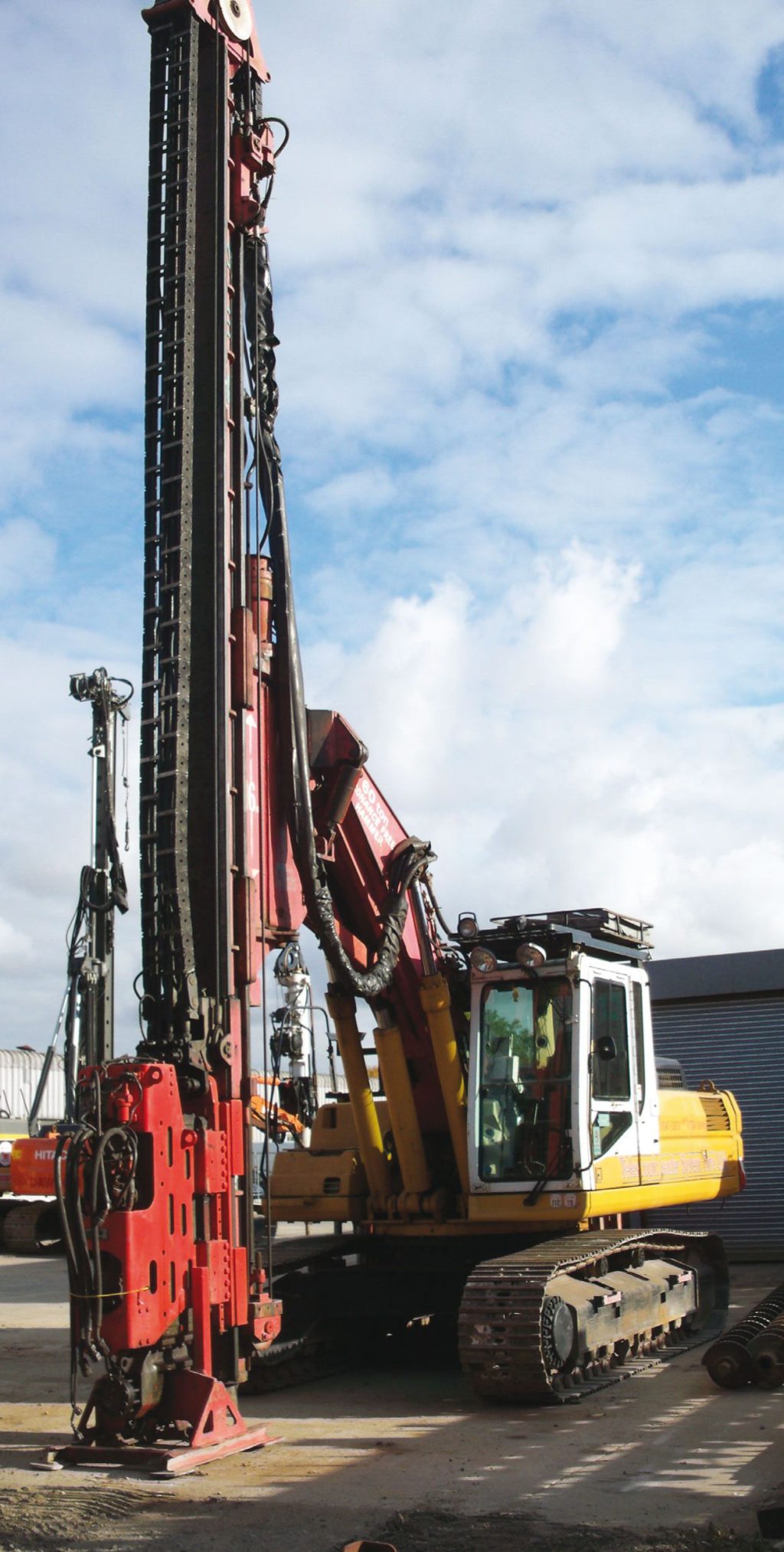 Mat de battage et forage ABI - LIEBHERR - Pajot